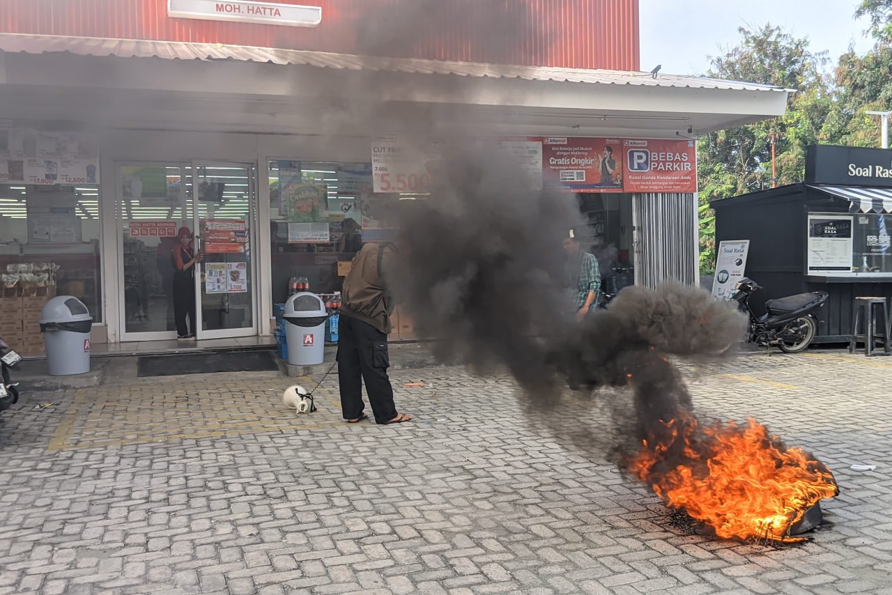 HMI Ampana Heran, Pedagang Ditertibkan, Ritel Modern Tidak. Padahal Sama Sama Langgar Perda ...